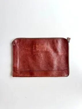Renwick | Bags | Vintage Renwick Canada Brown Leather Zip Around Laptop ...